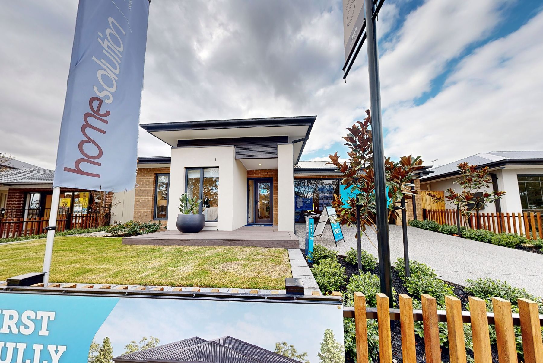 [Home Builder & Display Homes] HomeSolution by Metricon | OpenLot