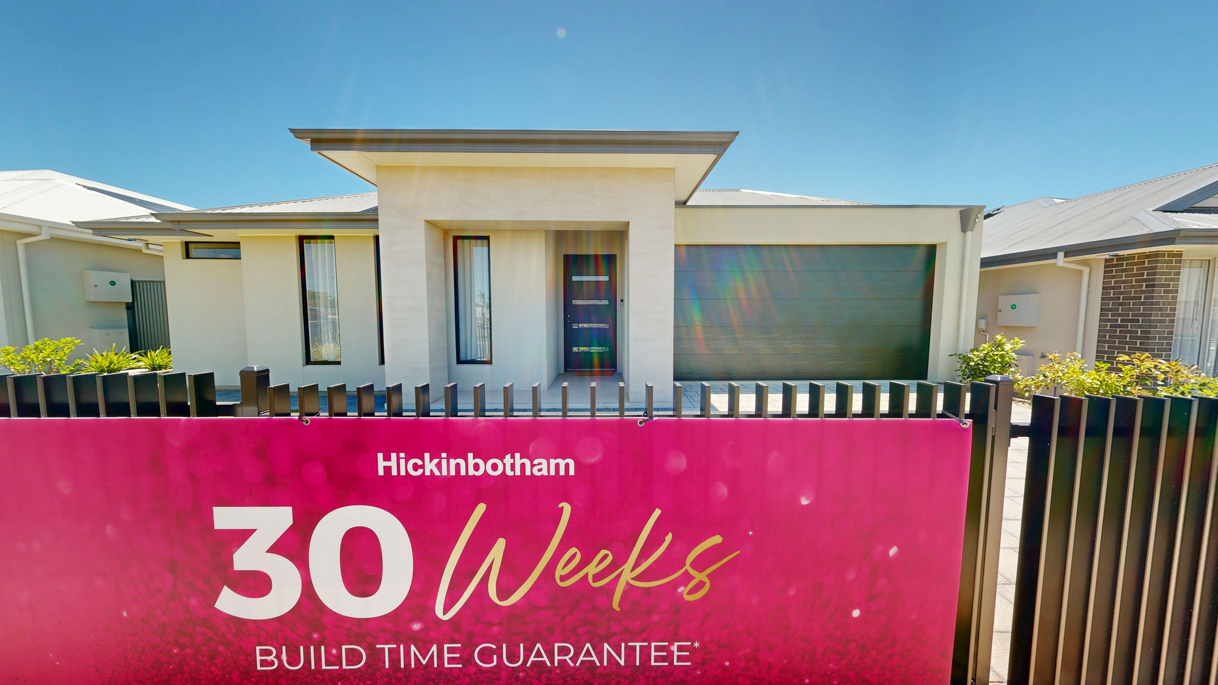 [Home Builder & Display Homes] Hickinbotham | OpenLot