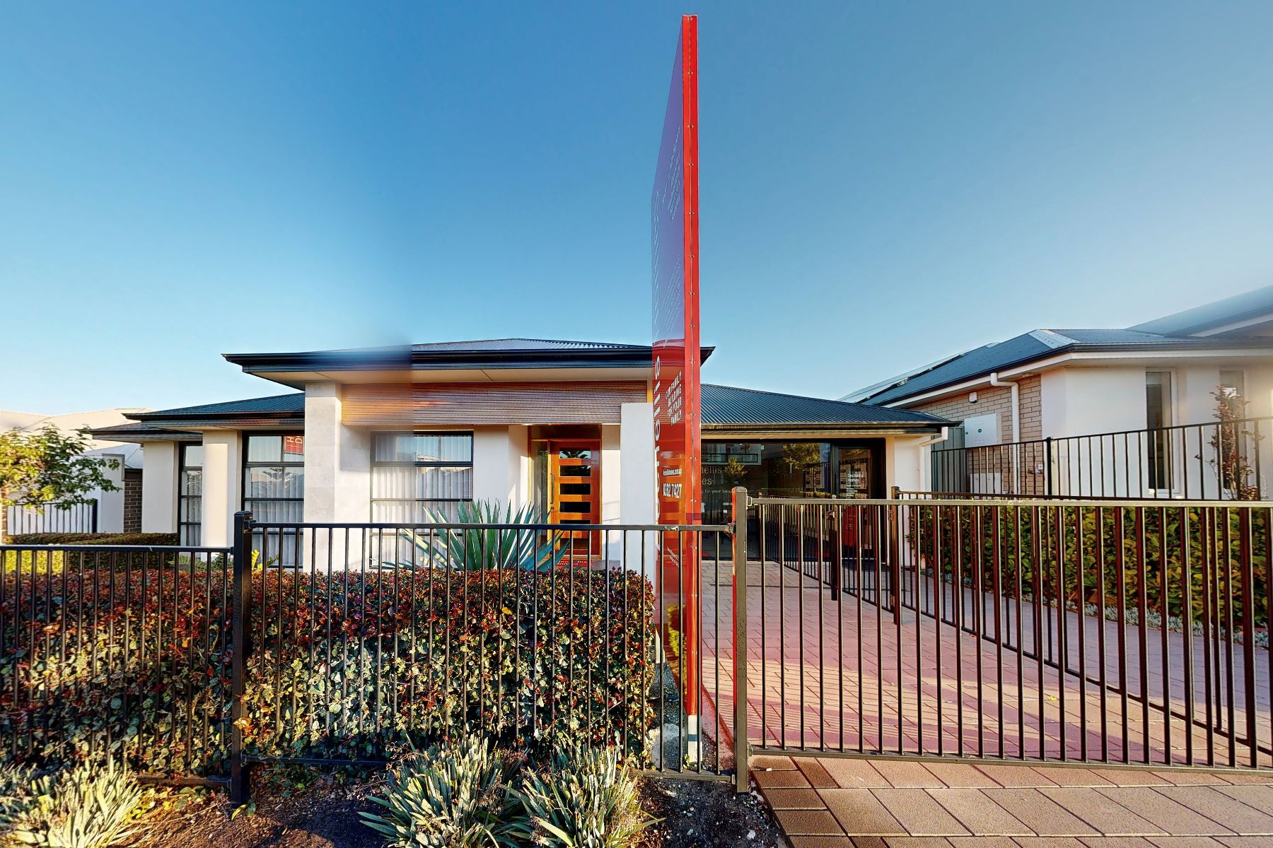 [Home Builder & Display Homes] Dechellis Homes | OpenLot