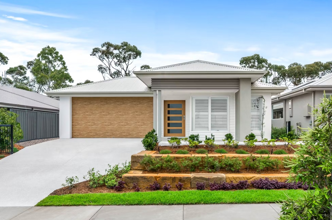 [Home Design] Newport by Hunter Homes | OpenLot